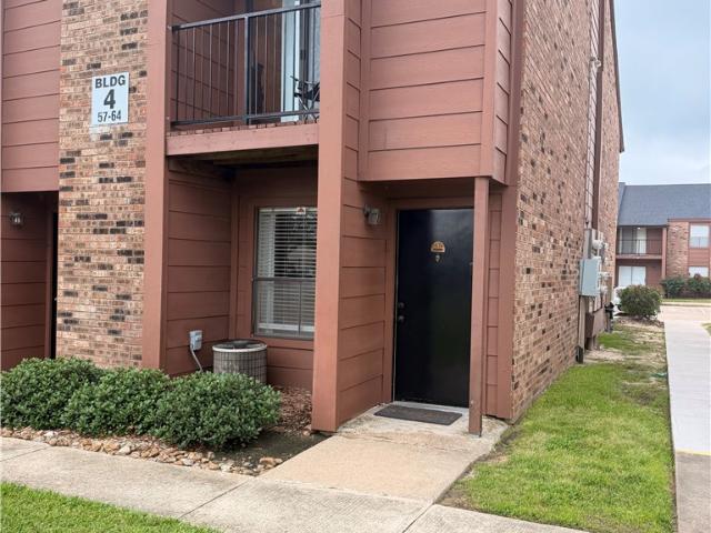 904 University Oaks Blvd 57