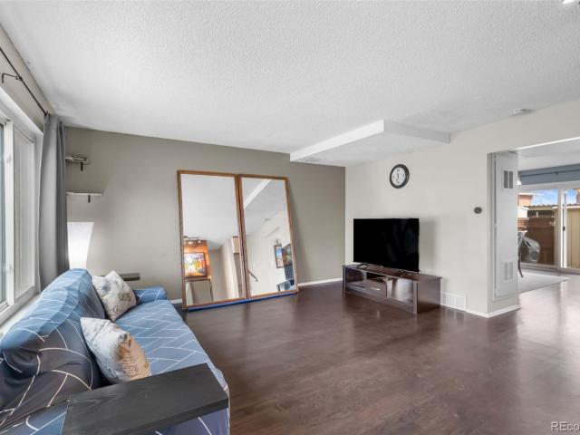 9055 E Nassau Avenue # 373