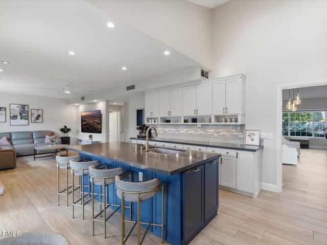 9055 E Riviera Dr, Scottsdale, AZ 85260