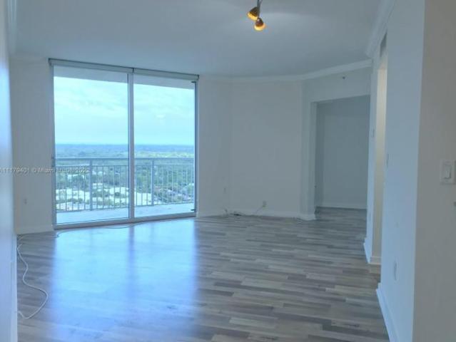 9055 SW 73rd Ct #1903 Miami, FL 33156