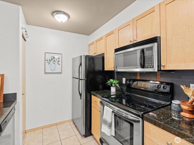 9057 Greenwood Avenue N # 306