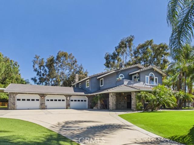 9050 Hunt Road