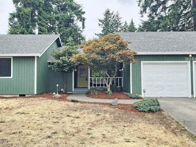 9050 Quinault Dr NE, Olympia, WA 98516