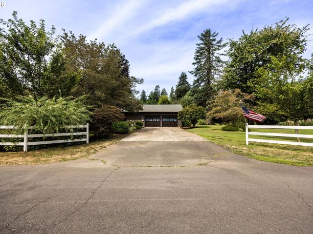 90514 lure ln