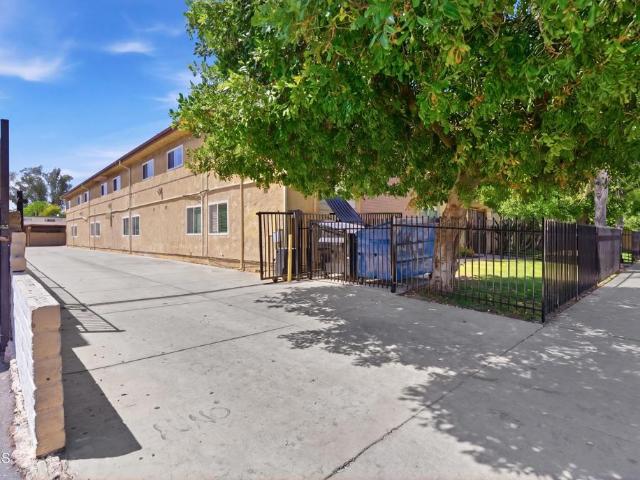 9051 Cedros Ave, Unit 8, Panorama City, CA 91402 | MLS #V1 35985