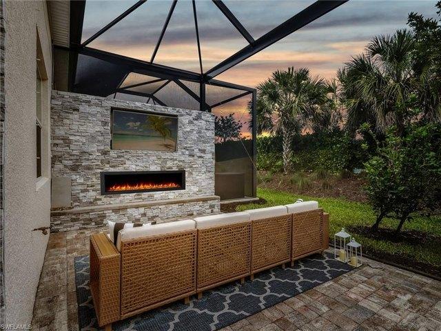 9052 Saint Lucia Dr Lot 188, Naples, FL 34114