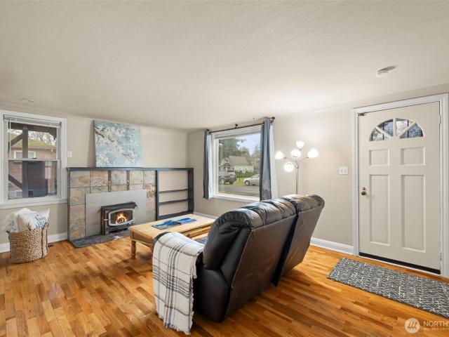 905 115th St S, Tacoma, WA 98444 | MLS #2516