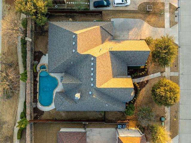 905 Cipriani Drive