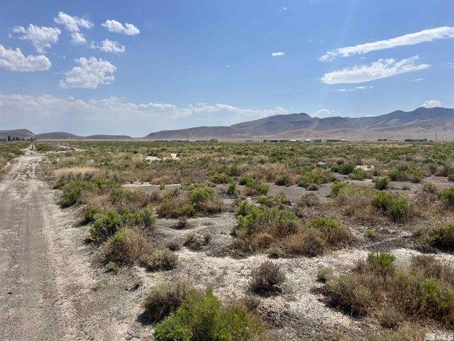 905 and 855 28th St, Battle Mountain, NV 89820