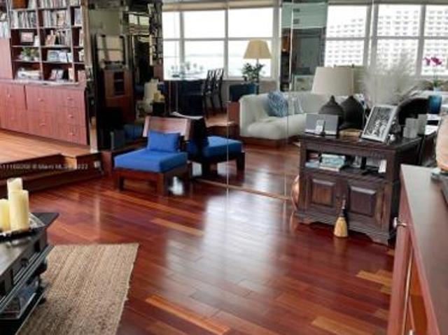 905 Brickell Bay Dr #1428 Miami, FL 33131
