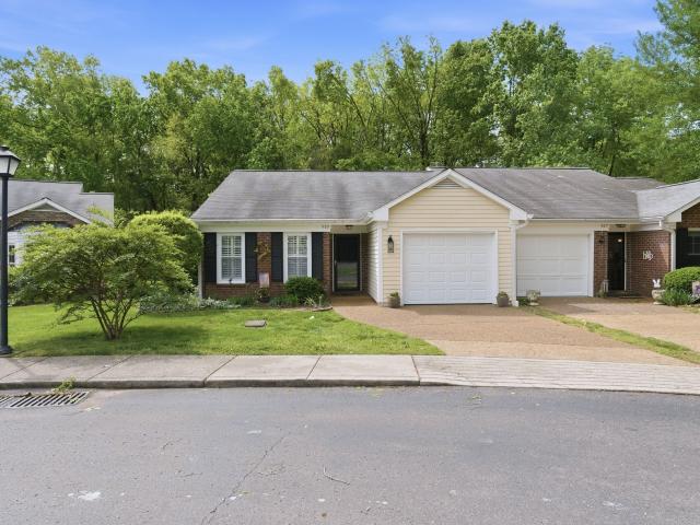 905 Glenmary Ct