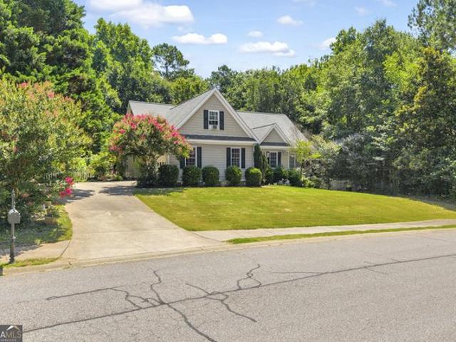 905 Daisy Ln, Athens, GA 30605