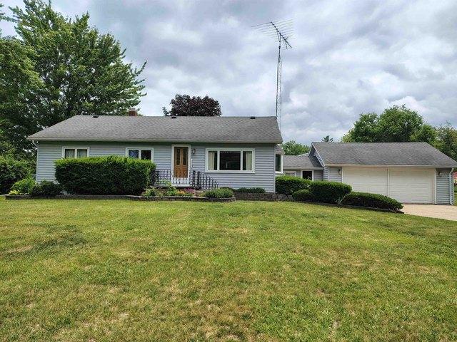 905 Dexter Dr, Lennon, MI 48449