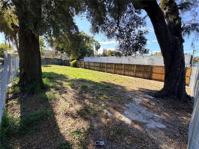 905 E 26th Ave, Tampa, FL 33605 | MLS #TB8463 | Compass