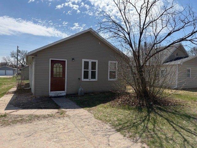 905 E Everett St, O Neill, NE 68763