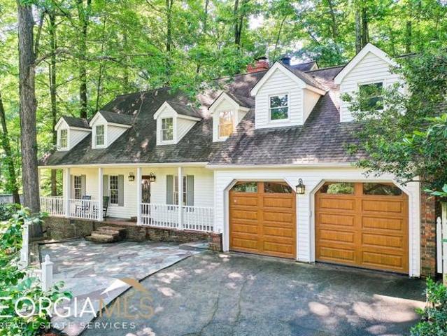 905 Edgewater Trail, Sandy Springs, GA 30328