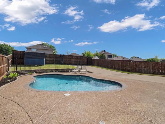 905 Elizabeth Drive