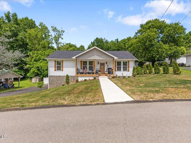 905 Fairlane Drive