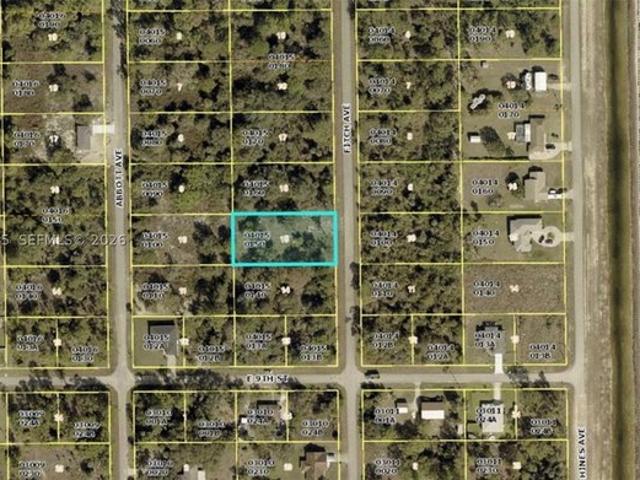 905 Fitch Ave, Lehigh Acres, FL 33972