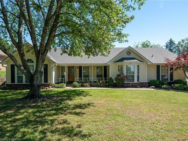 905 Fir Dr, Van Buren, AR 72956