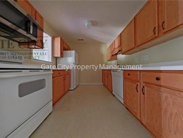 905 Hanahan Court #1B