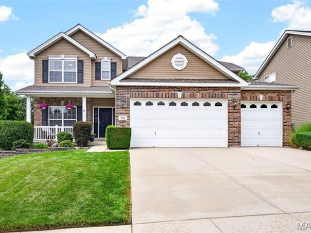 905 Harvestwynd Ct, Lake Saint Louis, MO 63367