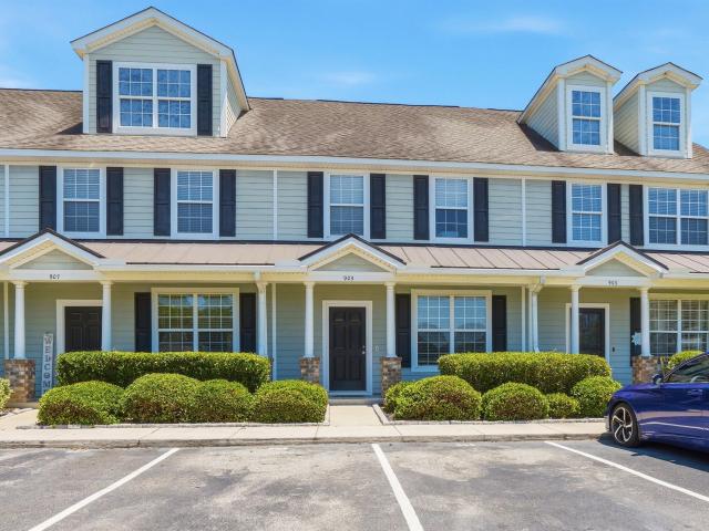 905 Hemingway Circle