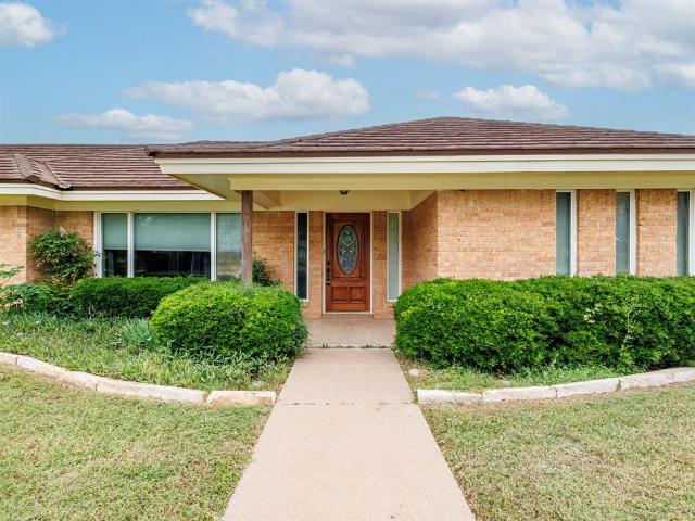 905 High Rd, Coleman, TX 76834 | MLS #20942 | Compass