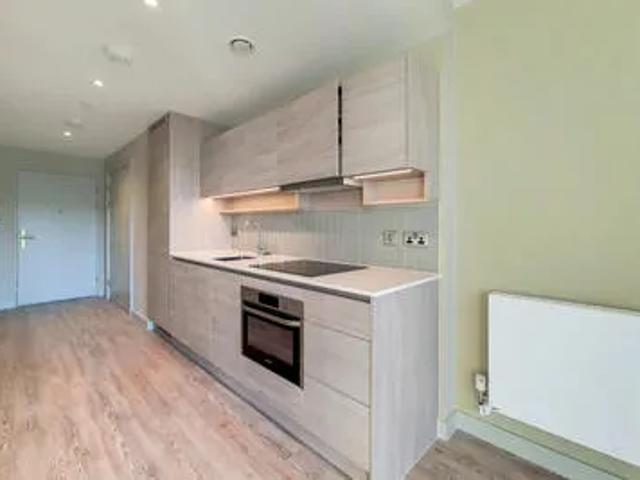 905 Madison West | Quintain Living