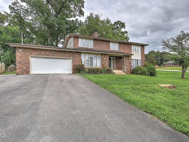 905 Meadow Ln, Kingsport, TN 37663