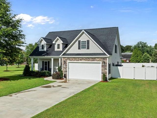 905 N Baden Ct, Goldsboro, NC 27534