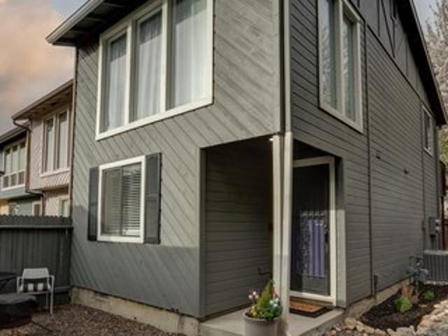 905 N Benjamin Ln, Boise, ID 83704
