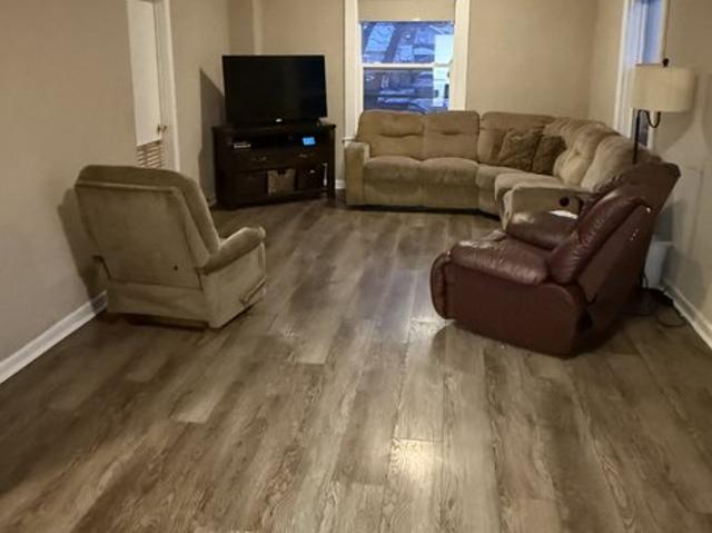 905 N California Ave, Hastings, NE 68901