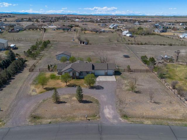 905 N Pawnee St, Strasburg, CO 80136 | MLS #6228 | Compass