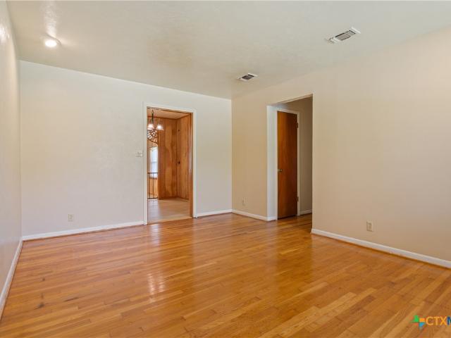 905 S 40th Street