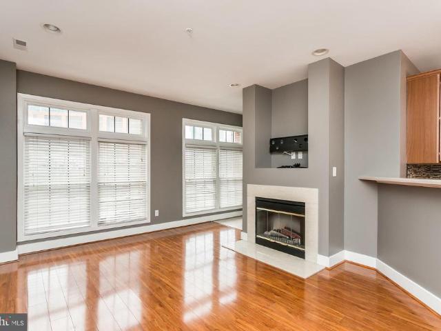 905 S Caroline Street # 3