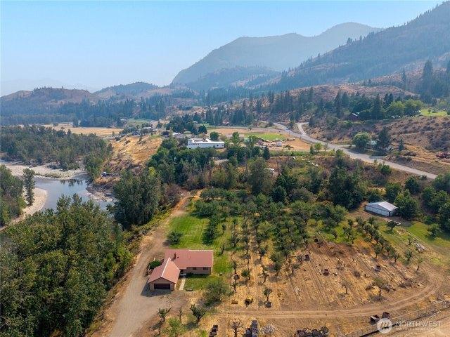 905 Schulz Ln, Twisp, WA 98856