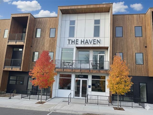 905 SE 4th Street 303