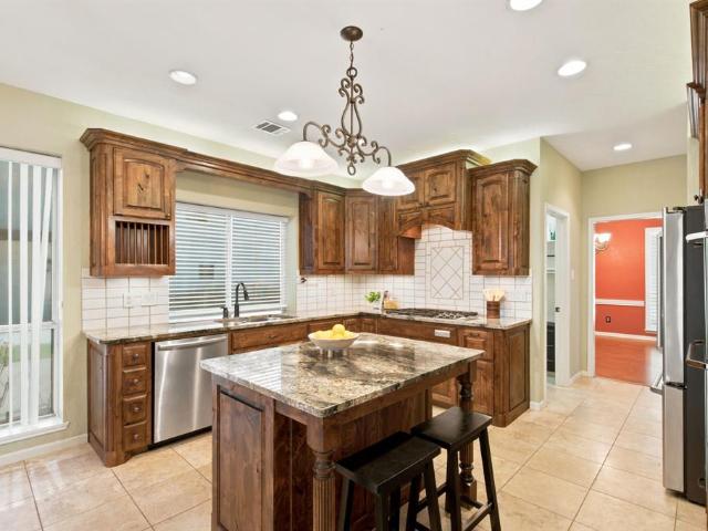 905 Silverthorne Trail