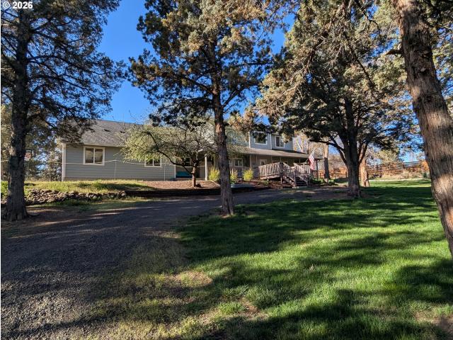 905 sw burns ln