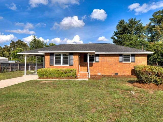 905 Perry Blvd, Sumter, SC 29154