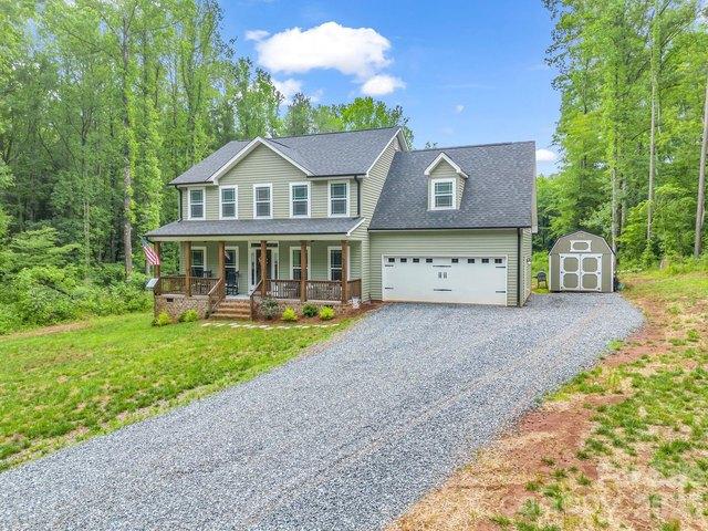 905 Rolling Rd, Lincolnton, NC 28092