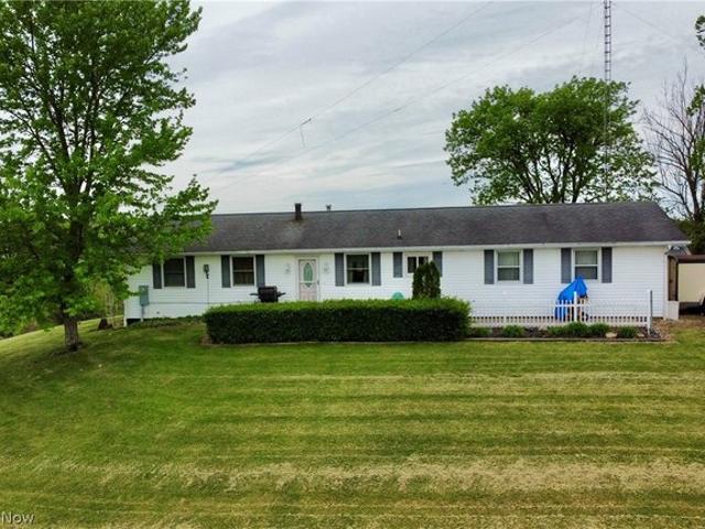 905 W Union Rd, Norwich, OH 43767