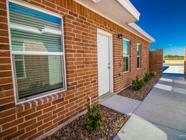 905 W Sunset Valley 1