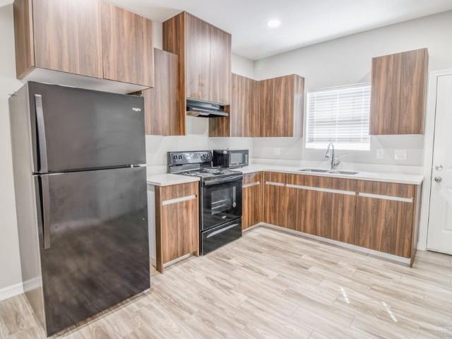 905 W Sunset Valley 4