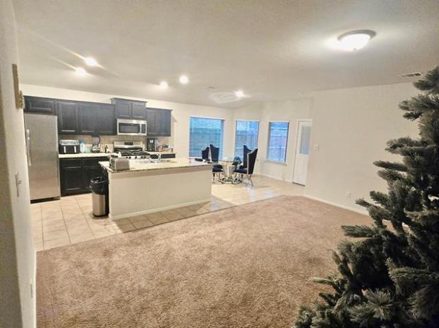 905 Walls Boulevard