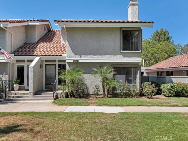 905 Thistlegate Rd, Oak Park, CA 91377