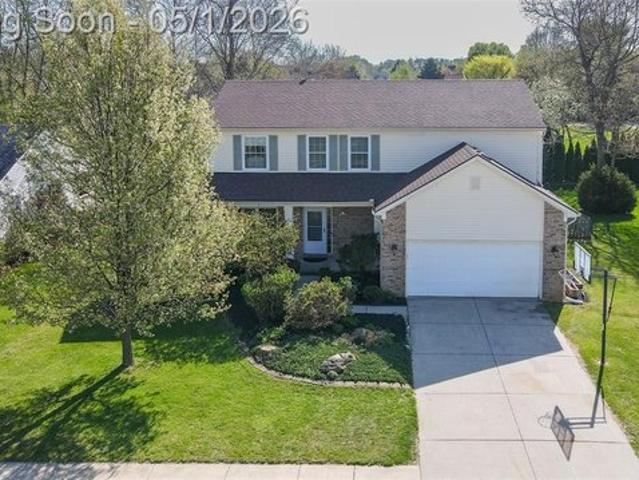 9065 Timbercrest Ln, Northfield Township, MI 48189