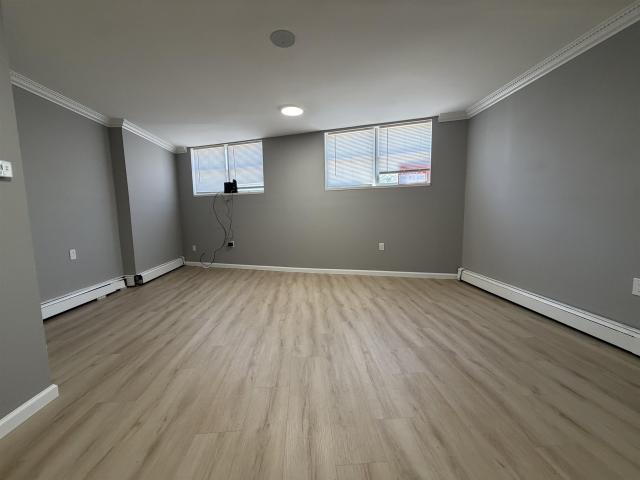 9066 Palisade Plaza