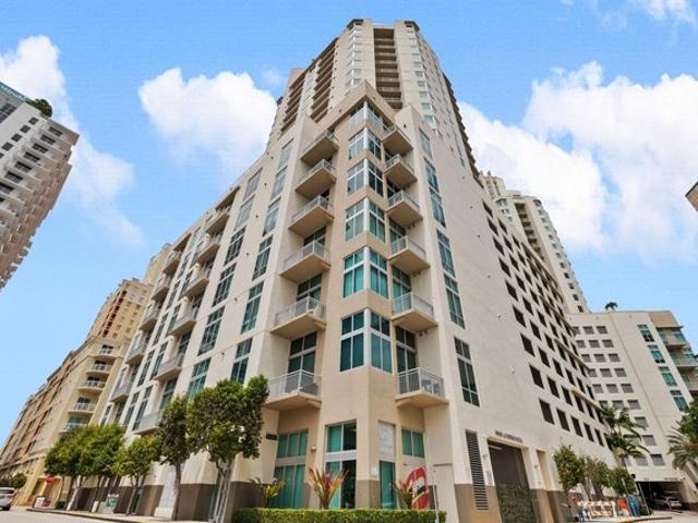 9066 SW 73rd Ct Apt 701, Miami, FL 33156